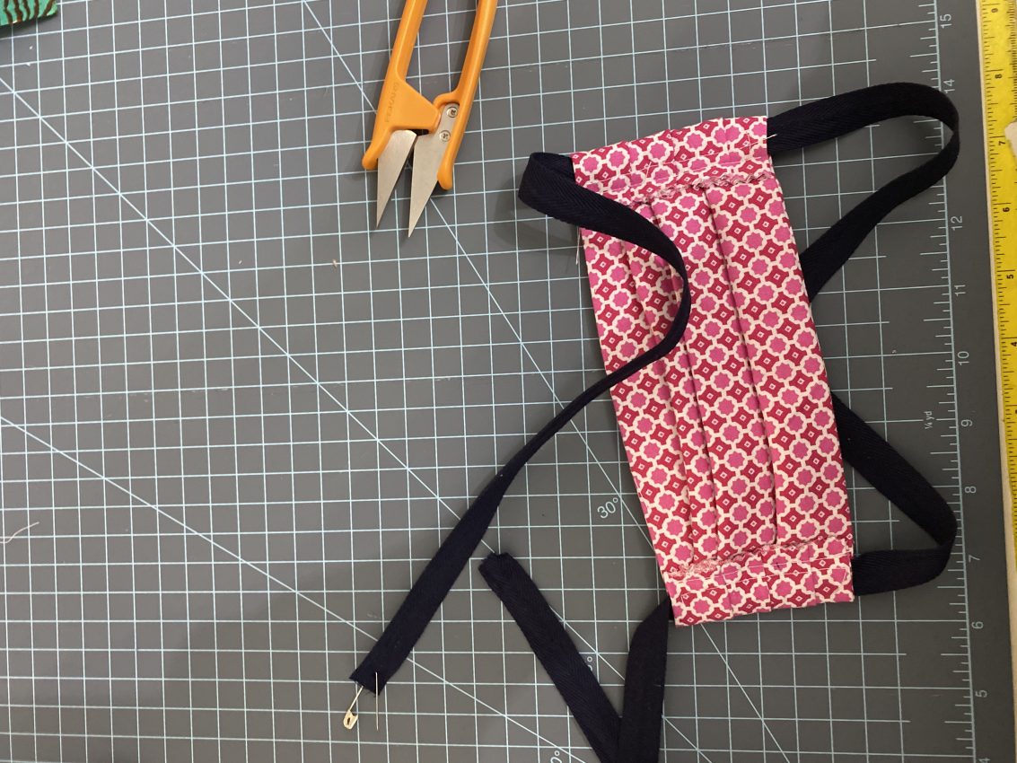 Easy 5-Minute Cloth Mask Tutorial - Needle & The Belle